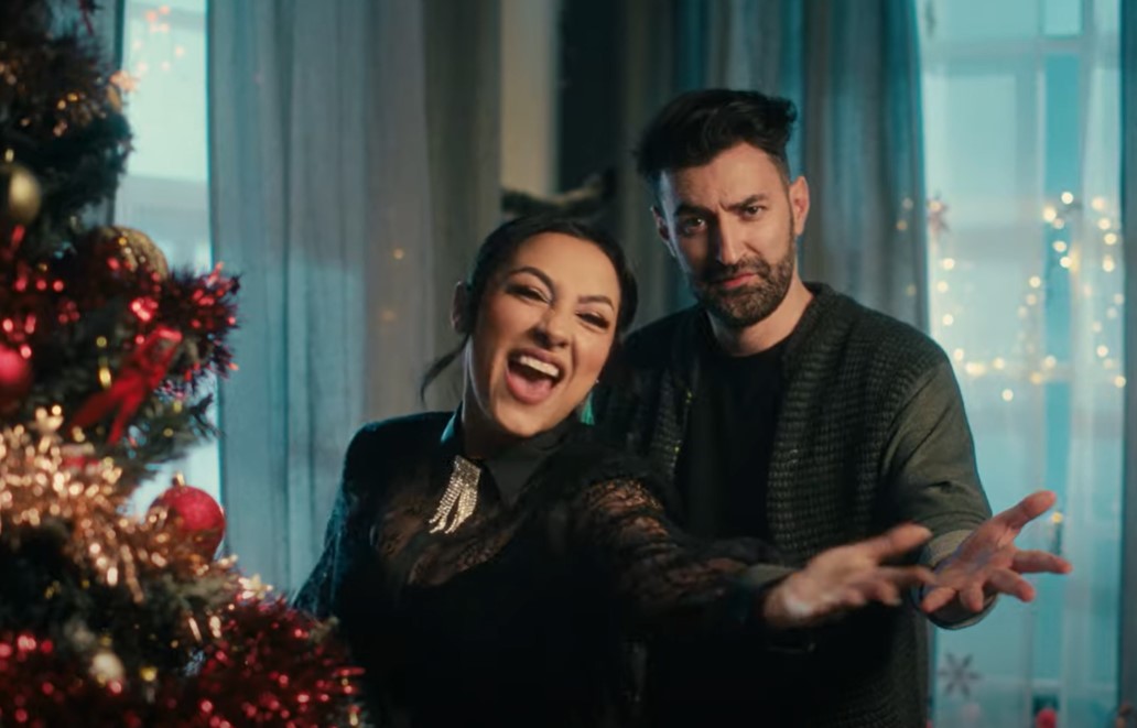 (VIDEO) „E iarnă, e scump și-nghețăm. Moș Crăciun o să vină dacă are ...