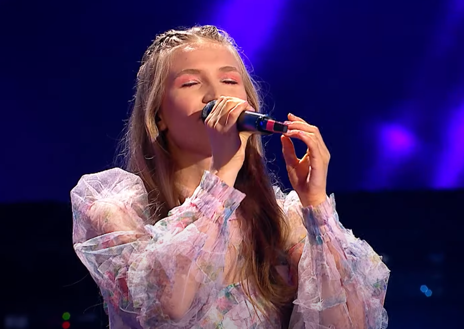 (VIDEO) Daniela Bejan, tânăra cu voce angelică de la Vocea României ...