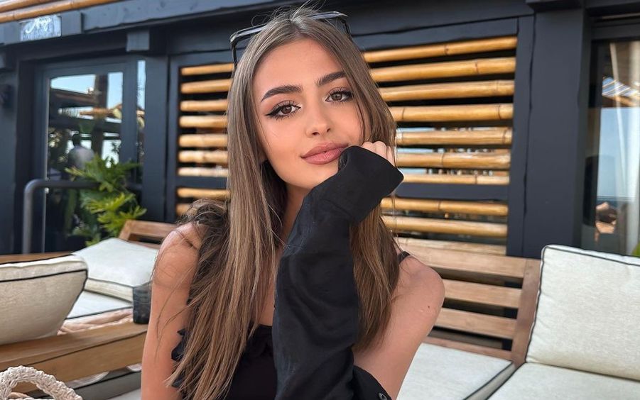 (VIDEO) Iuliana Beregoi impresionează cu un alt cover. Pe cine a ales ...